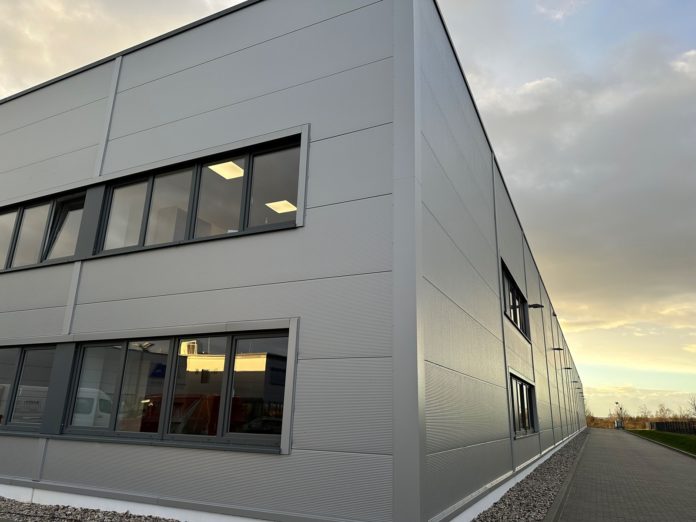 ESA nimmt weitere Halle in Grimma in Betrieb | Medienportal Grimma