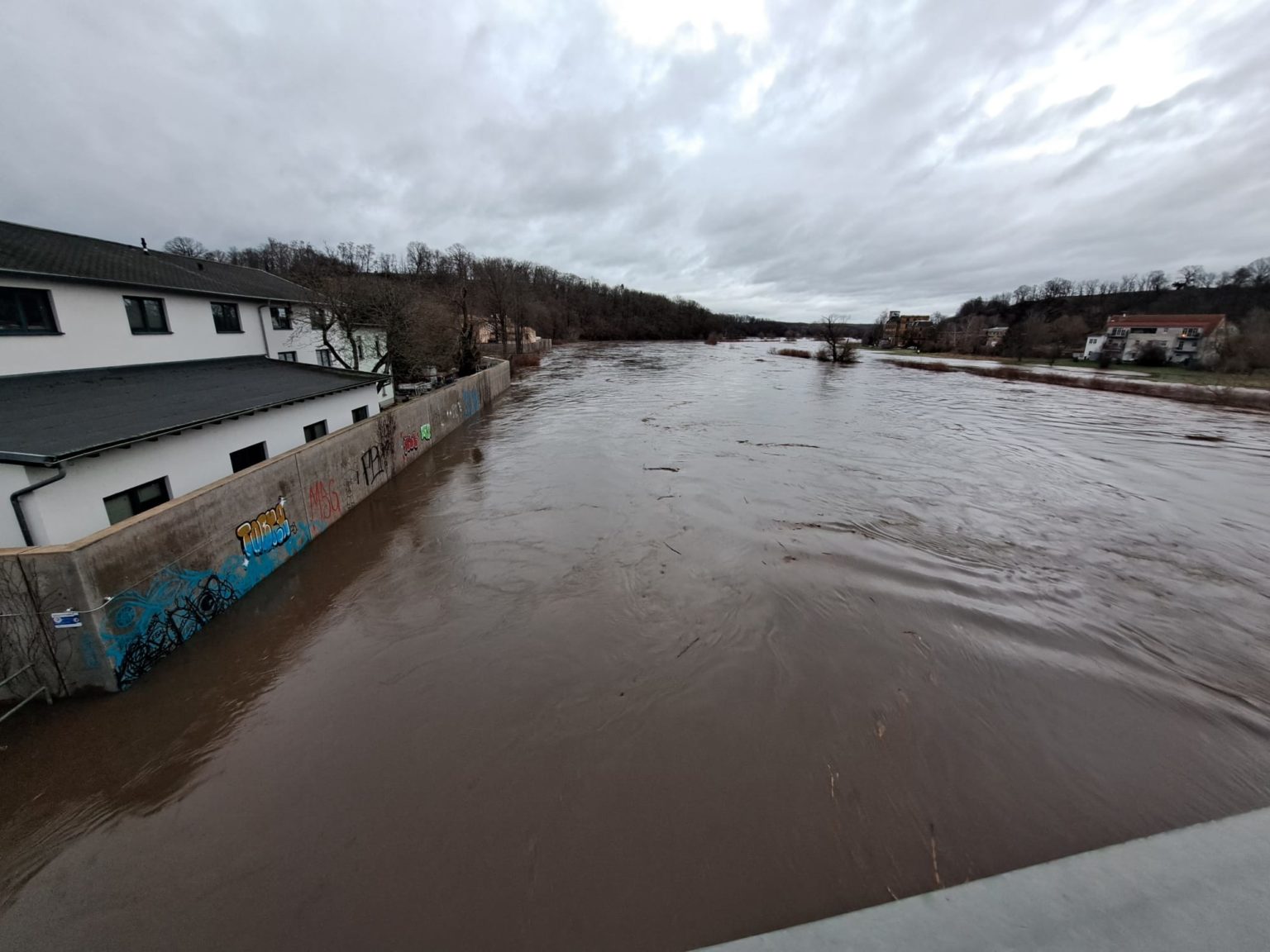 (Ticker) Hochwasser-Entwicklung Mulde | Medienportal Grimma