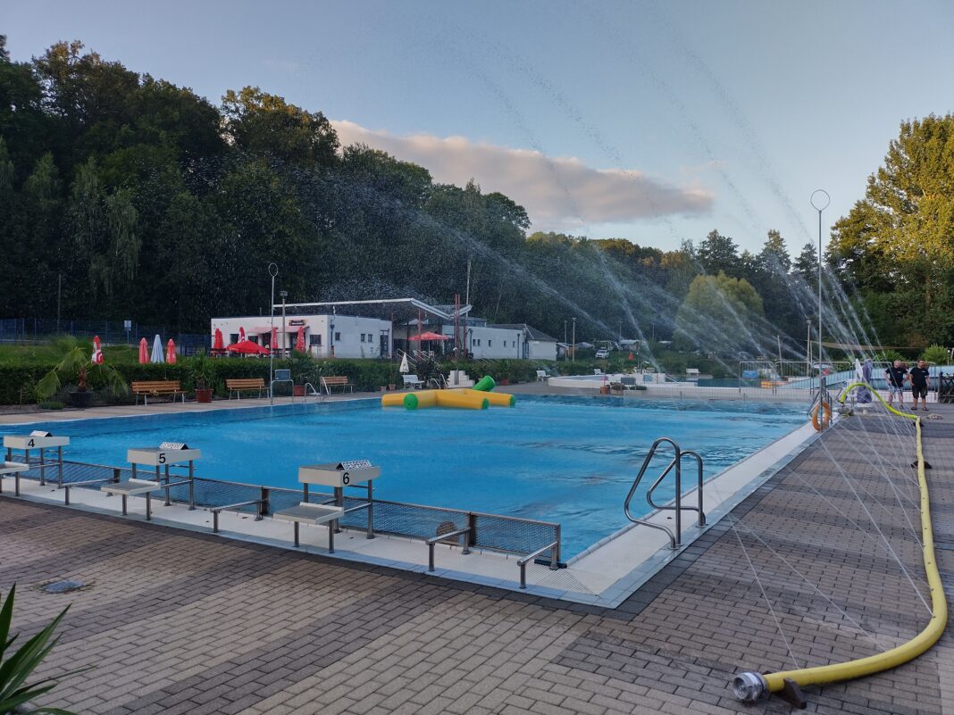 Freibad-Türen öffnen sich am Freitag in Colditz und Geithain ...