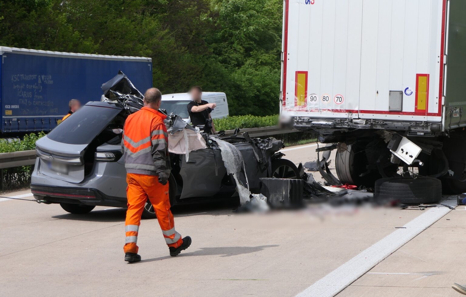 Update – Vollsperrung der A14: Tödlicher Unfall zwischen Mutzschen und Grimma | Medienportal Grimma