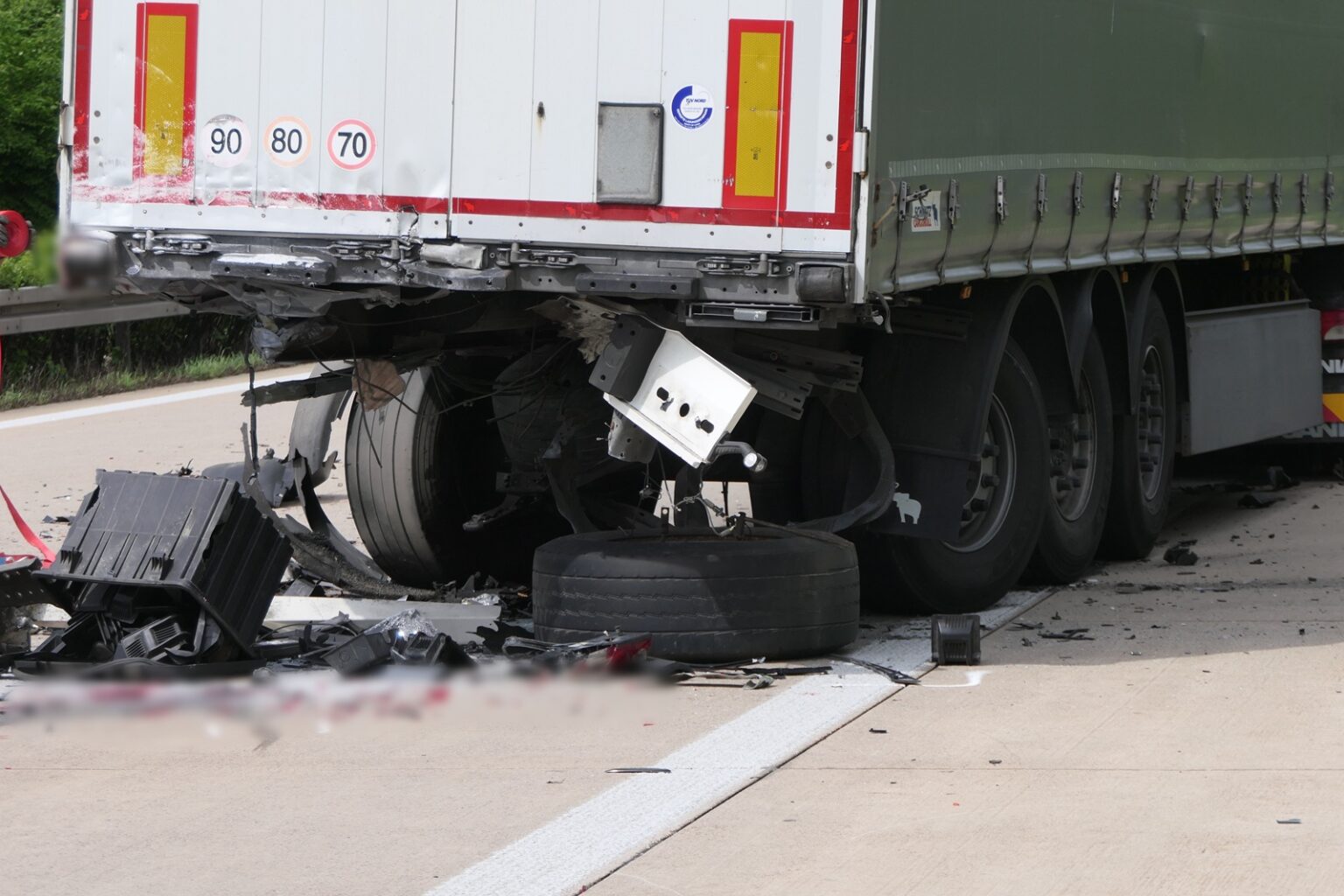 Update – Vollsperrung der A14: Tödlicher Unfall zwischen Mutzschen und Grimma | Medienportal Grimma